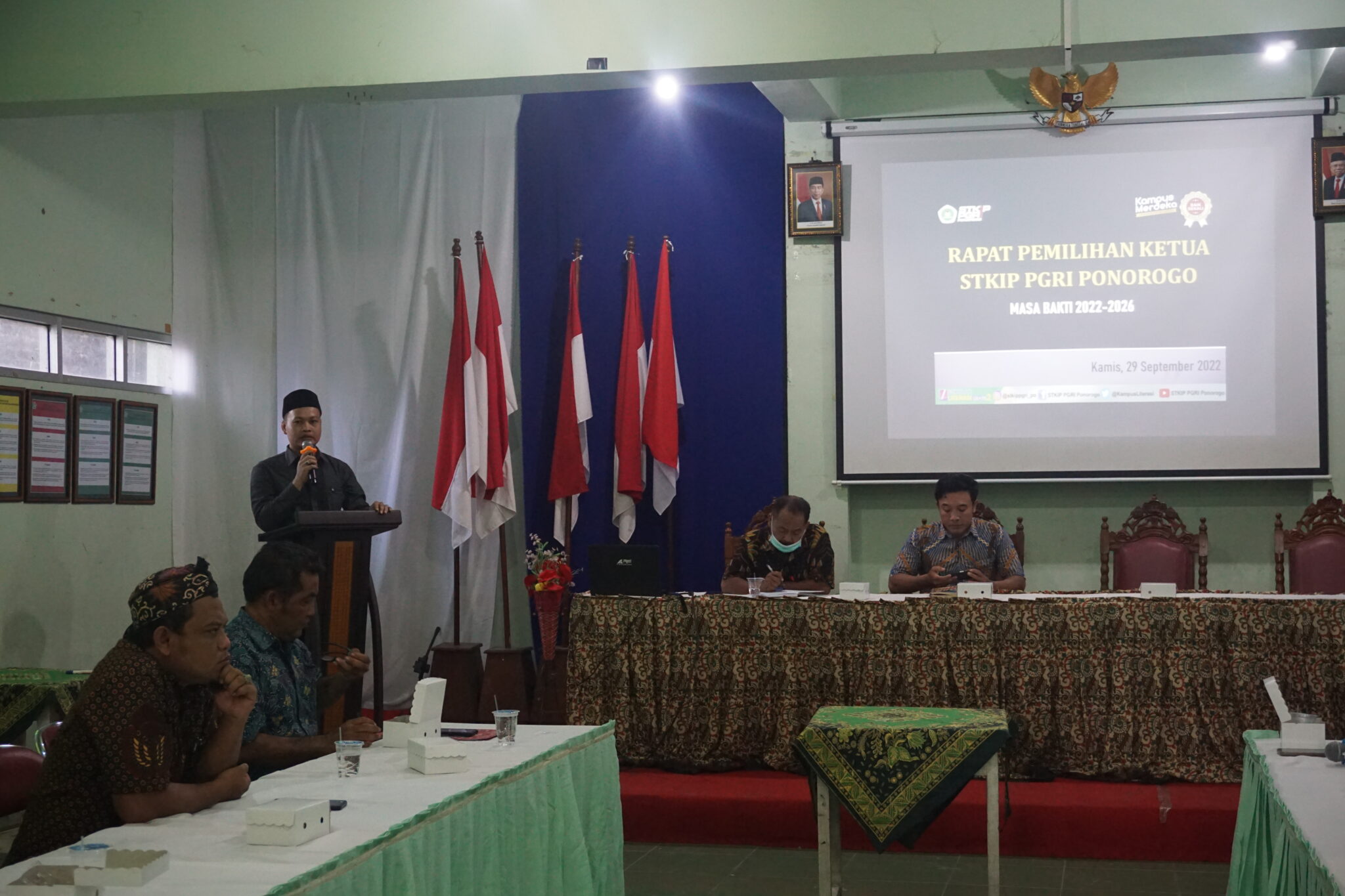 Ismail Terpilih sebagai Rektor STKIP PGRI Ponorogo 2022/ 2026 – STKIP PGRI Ponorogo